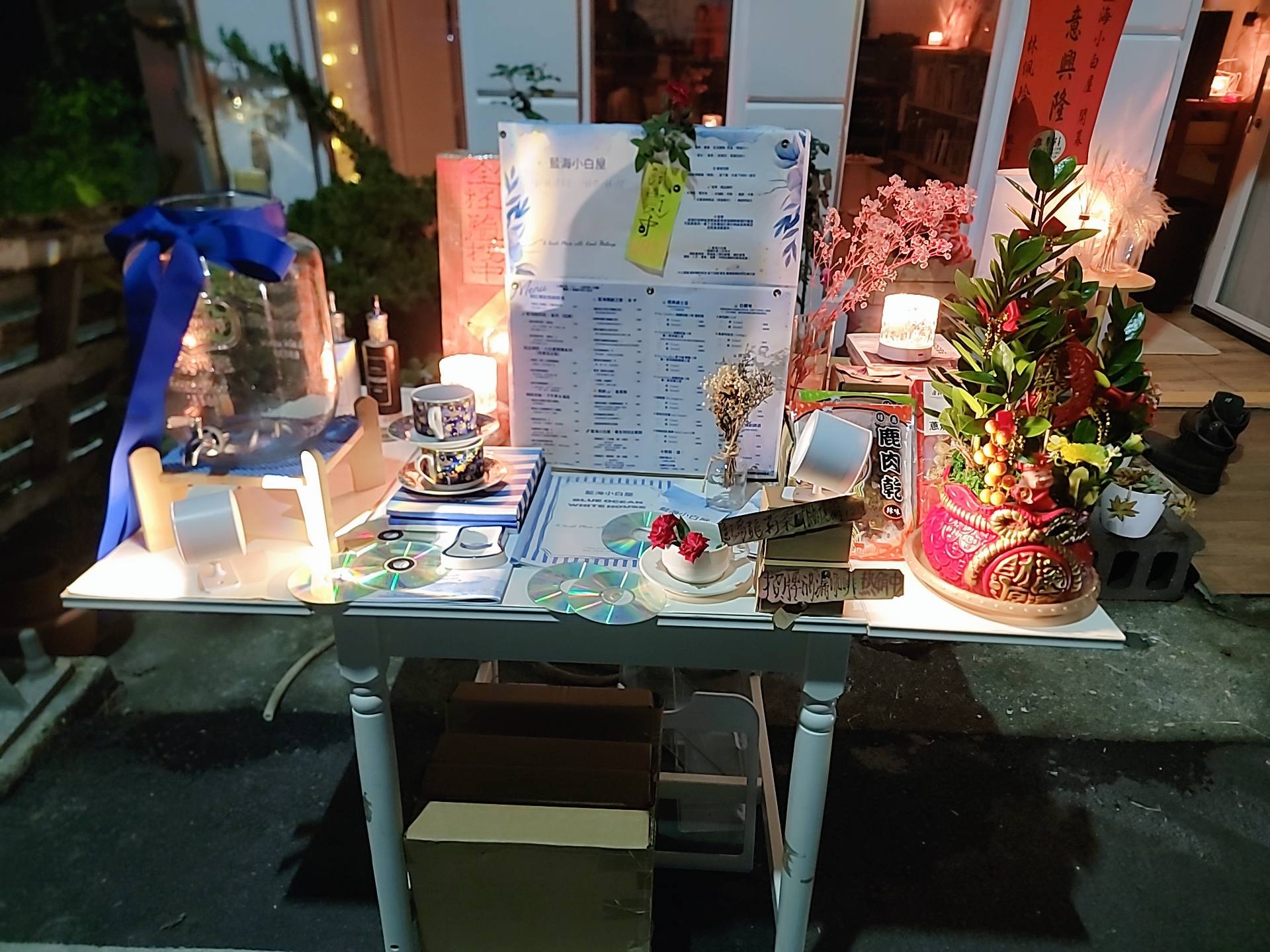 房仲女神跨界圓夢 林秉蓁協槓進軍咖啡餐飲 「藍海小白屋」1月17日台東中正路浪漫開幕